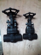 Forged steel gate valve SW end connection 800LB